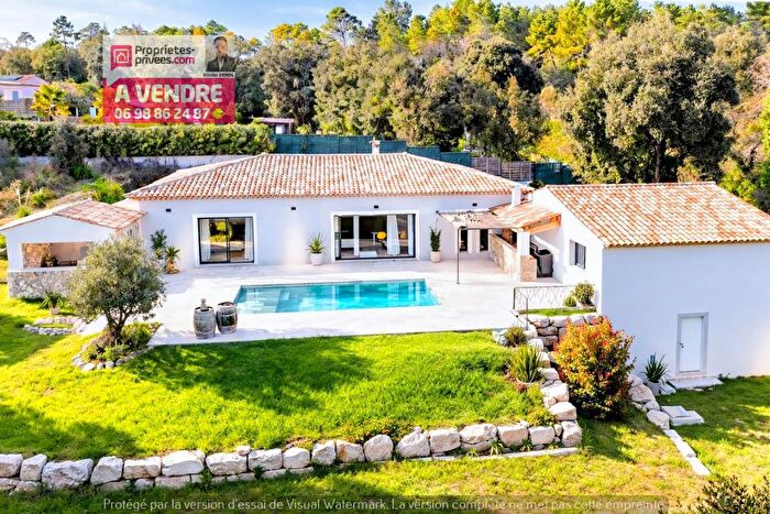 Maison à vendre - Montauroux - 6 pièces - 4 chambres