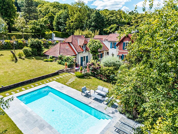 Maison à vendre - Louveciennes - 8 pièces - 6 chambres