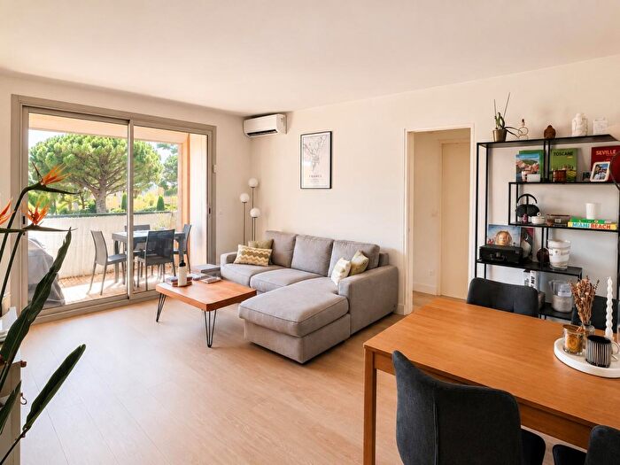 Cassis : Appartement 2 pièces à vendre