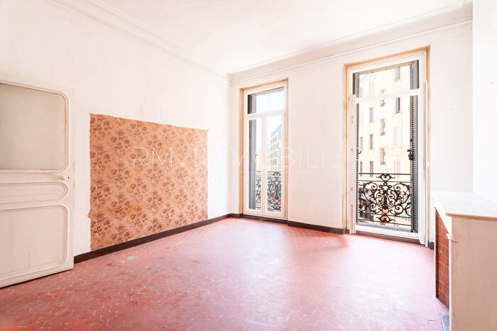 Marseille 2ème, La Joliette : Appartement 3 pièces à vendre