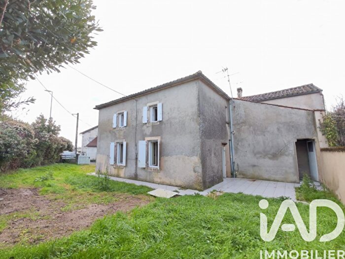 Maison à vendre - Surgères - 4 pièces - 2 chambres