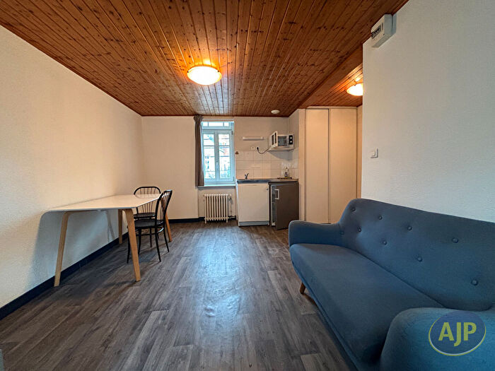 Appartement à louer - Cholet, Gambetta - 1 pièce