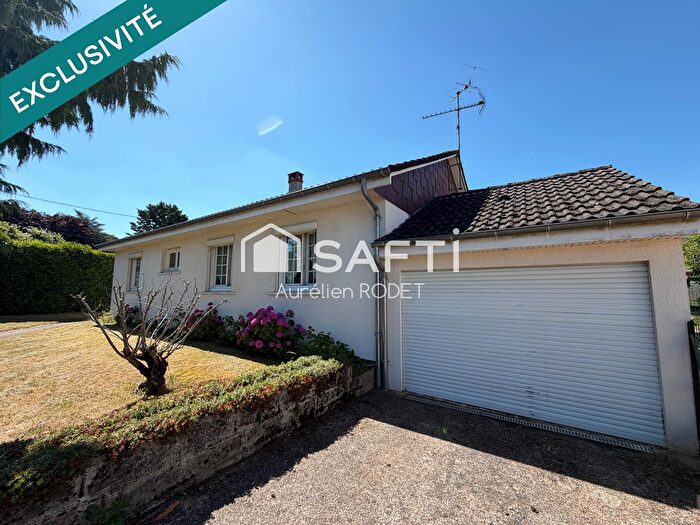 Saint-Péravy-la-Colombe : Maison 4 pièces à vendre