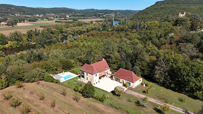 Maison à vendre - Castelnaud-la-Chapelle - 14 pièces - 8 chambres