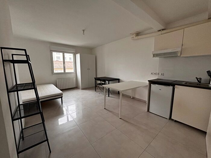 Appartement à louer - Dijon, Voltaire, Champmaillot - 1 pièce