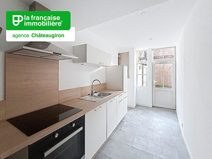 Maison 5 pièces à Châteaugiron, à louer