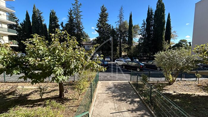 Appartement à louer - Montpellier, Gares - 3 pièces - 2 chambres