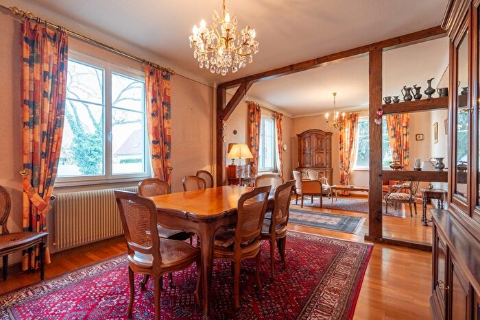 Maison à vendre - Lampertheim - 7 pièces - 5 chambres