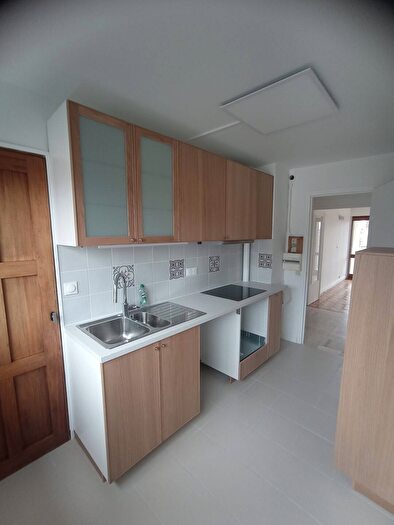 Appartement à louer - Chatou - 4 pièces - 3 chambres