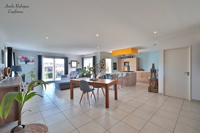 Maison à vendre - Saint-André-dHuiriat - 5 pièces - 3 chambres