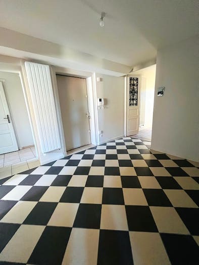 Appartement 5 pièces à vendre à Roanne