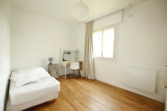 Appartement à louer - Vitry-sur-Seine, Plateau - 1 pièce - 1 chambre