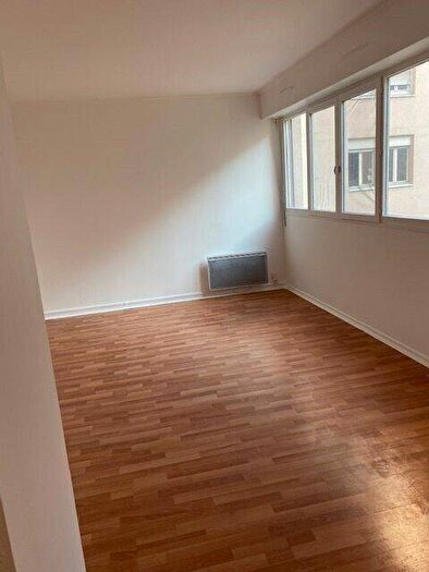 Appartement à louer - Centre Ancien, Vanves - 1 pièce