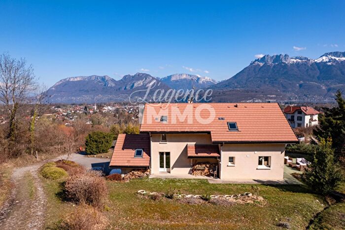 Maison à vendre - Saint-Jorioz - 7 pièces - 5 chambres