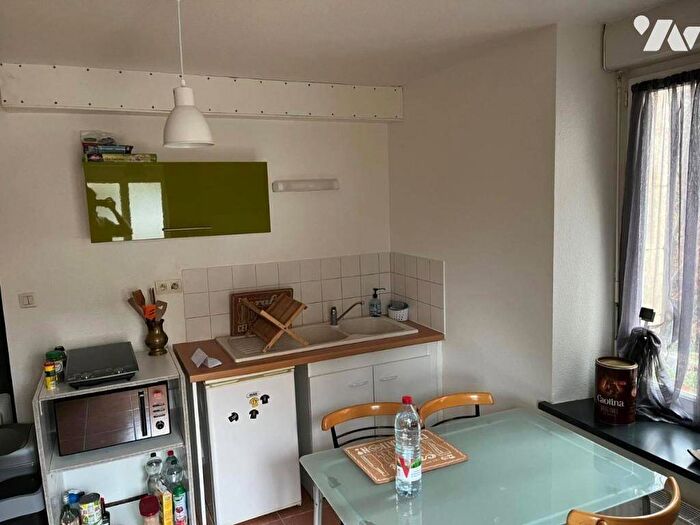 Appartement à louer - Dole - 2 pièces - 1 chambre