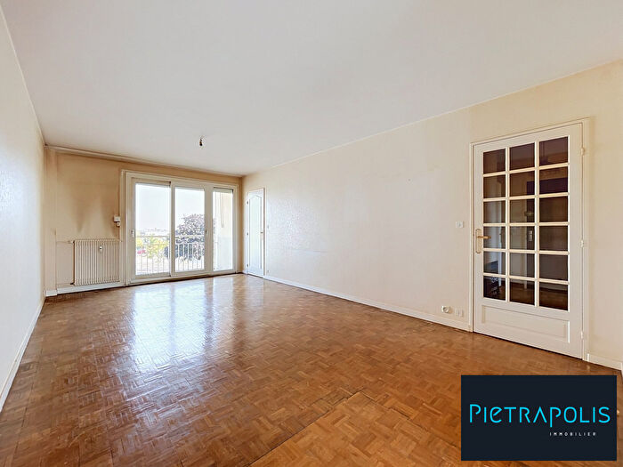 Appartement 5 pièces à Saint-Apollinaire, à vendre
