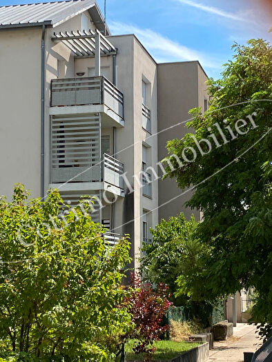 Appartement 2 pièces à Chassieu, à vendre
