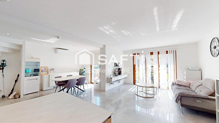 Maison à vendre - LIsle-dAbeau, Peupleraie - 5 pièces - 3 chambres