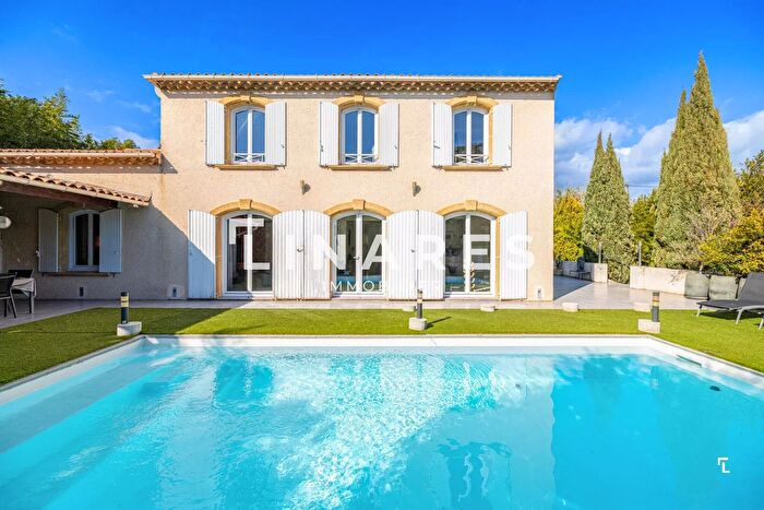 Maison à vendre - Marseille e , Les Camoins - 5 pièces - 4 chambres