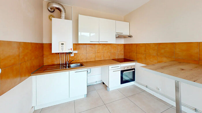 Appartement 2 pièces à louer à Échirolles, Centre-ville