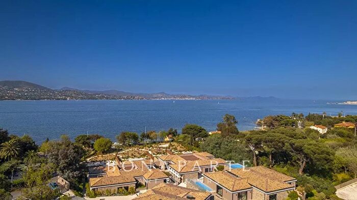 Maison à vendre - Gassin - 7 pièces - 4 chambres