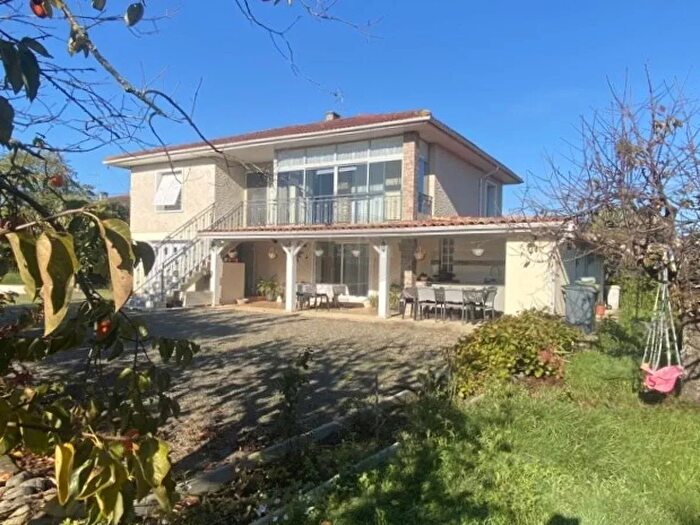 Maison à vendre - Miélan - 7 pièces - 4 chambres