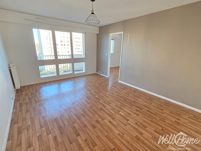 Appartement à vendre - Saint-Ouen-lAumône, Centre-ville, Prairie - 3 pièces - 2 chambres