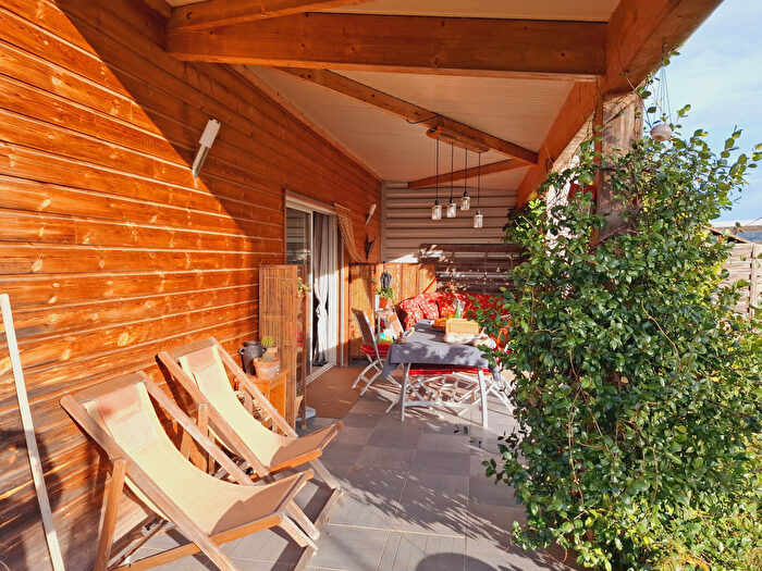 Maison 4 pièces à Vallon-Pont-d'Arc, à vendre