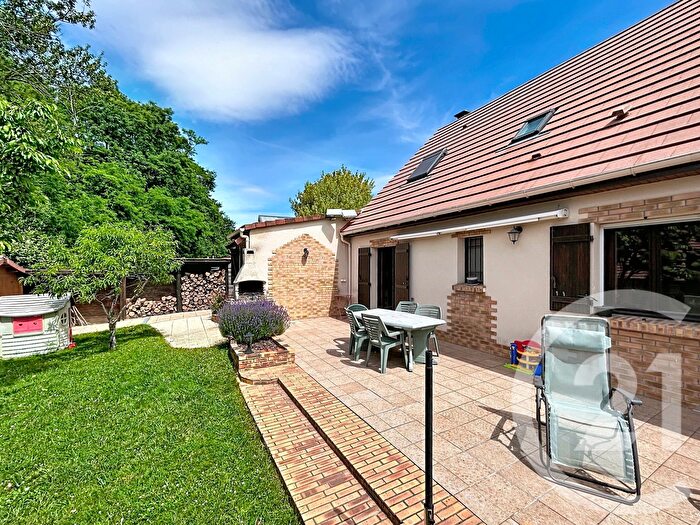 Vaux-le-Pénil - Maison 6 pièces à vendre