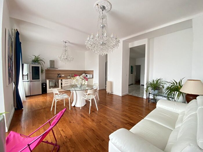 Appartement 3 pièces à louer à Nice, Cimiez