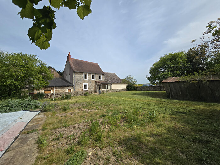 Auvers-le-Hamon : Maison 5 pièces à vendre