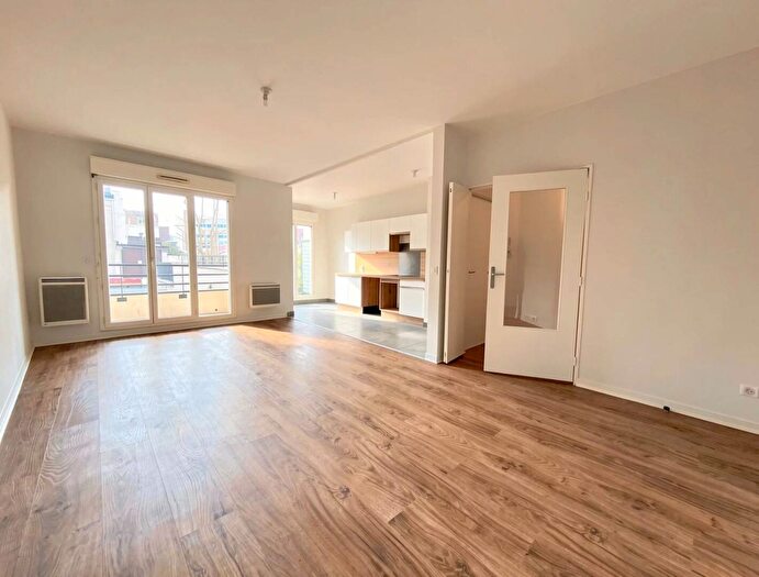 Appartement à louer - Centre Ville-Basilique, Argenteuil - 4 pièces - 3 chambres