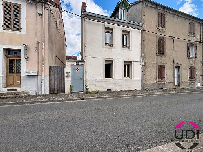 Maison 4 pièces à vendre à Montluçon, Ville Gozet, République, Blanzat