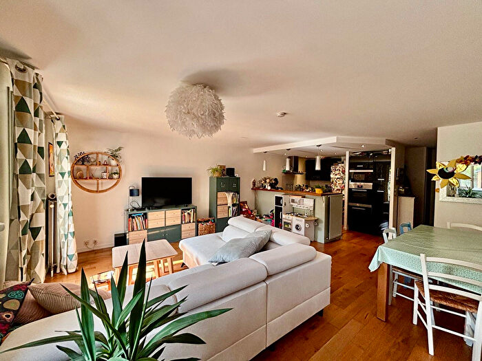 Vigneux-sur-Seine, Gros Buisson, Gare : Maison 5 pièces à vendre