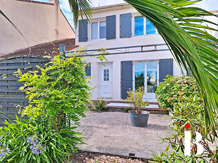 Maison à vendre - Couëron, Centre-ville, Ardillets - 5 pièces - 3 chambres