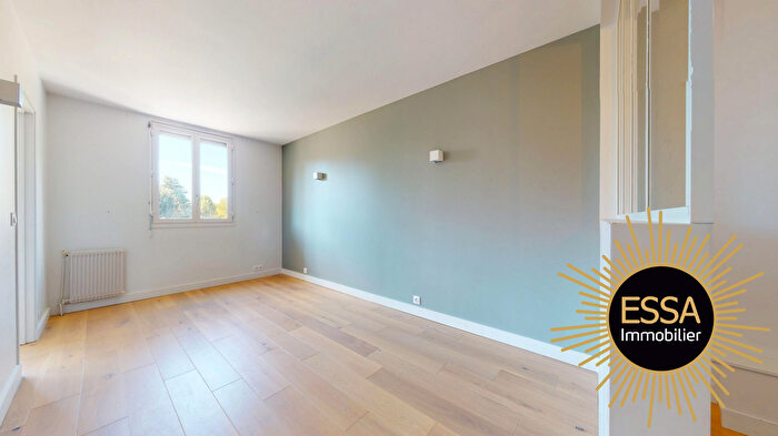 Appartement à vendre - Le Chesnay, Tartre - 4 pièces - 3 chambres