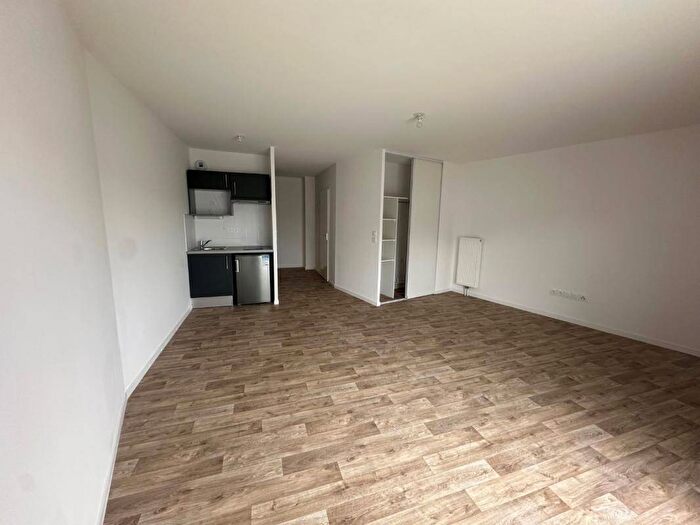 Appartement à louer - Faubourg Saint Catherine-Faubourg de Paris-Le Vignole, Valenciennes - 1 pièce