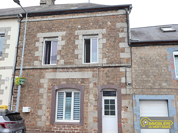 Maison à vendre - Le Teilleul - 4 pièces - 3 chambres