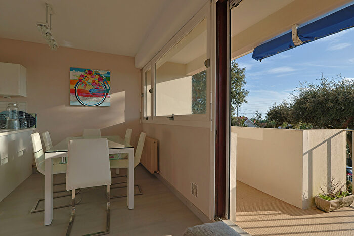 Appartement à vendre - Royan, Pontaillac - 3 pièces - 2 chambres