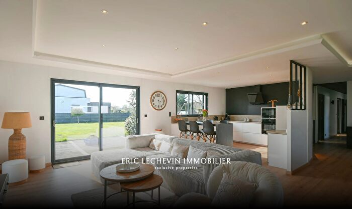 Maison à vendre - Groffliers - 9 pièces - 4 chambres