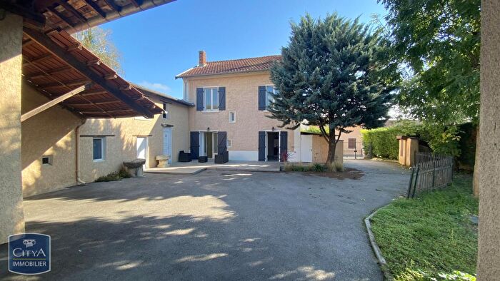 Appartement 6 pièces à louer à Jonage