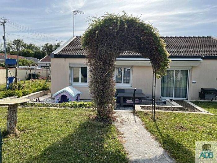 Balbigny - Maison 3 pièces à louer