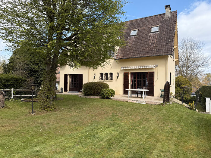 Maison à vendre - Marly-le-Roi, Montval, Côteaux - 6 pièces - 4 chambres
