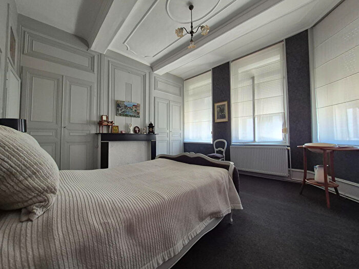 Maison 9 pièces à vendre à Aire-sur-la-Lys