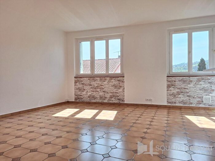 Les Martres-de-Veyre : Appartement 3 pièces à louer