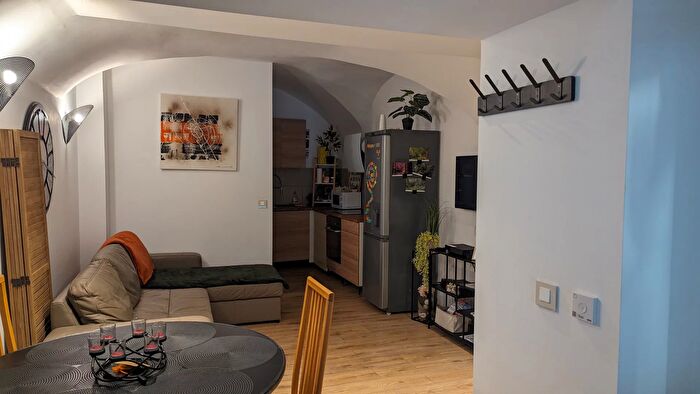 Appartement à vendre - Pourrières - 1 pièce