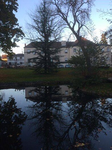 Appartement à louer - Bois de Marche-Marais, Le Mée-sur-Seine - 2 pièces - 1 chambre