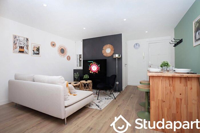 Appartement à louer - Centre, Brest - 1 pièce - 1 chambre