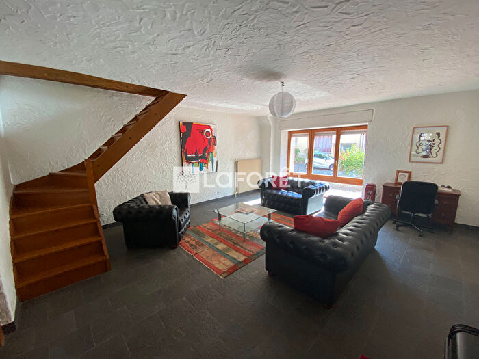 Appartement à vendre - Huningue - 5 pièces - 3 chambres