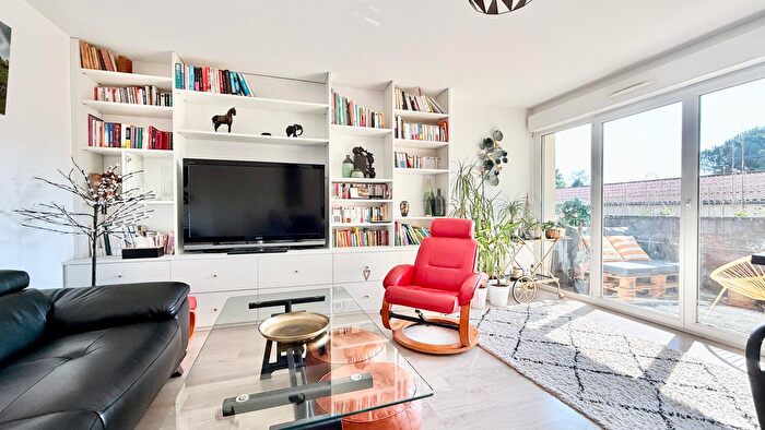 Ambarès-et-Lagrave, Centre-ville, Lagrave, Les Erables, Chêne Vert : Appartement 3 pièces à vendre